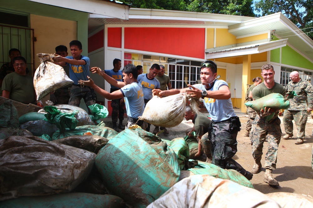 Filipinos Against All Odds and All Floods – FILIPINOS FOR NATURE